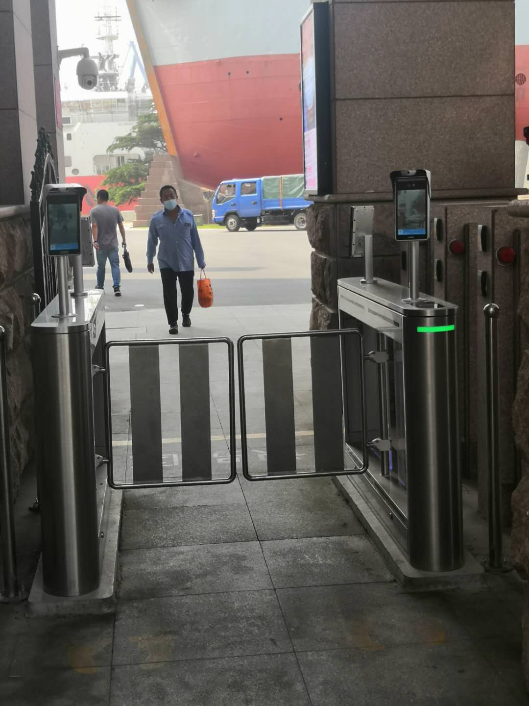 Pedestrian Waist High Turnstile Security System Swing Gates With ...