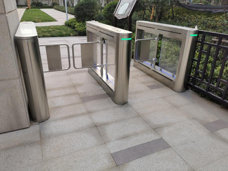 SUS304 Stainless Steel Turnstiles Swing Gate Turnstile 900mm Width For ...